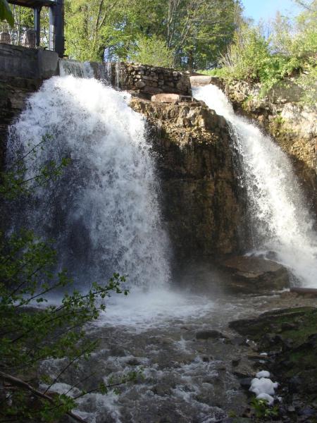 The Falls Inn - Walter Falls - Meaford