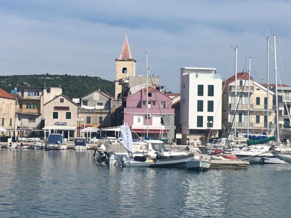 Luxury Apartments Vučinić Pirovac - Pirovac