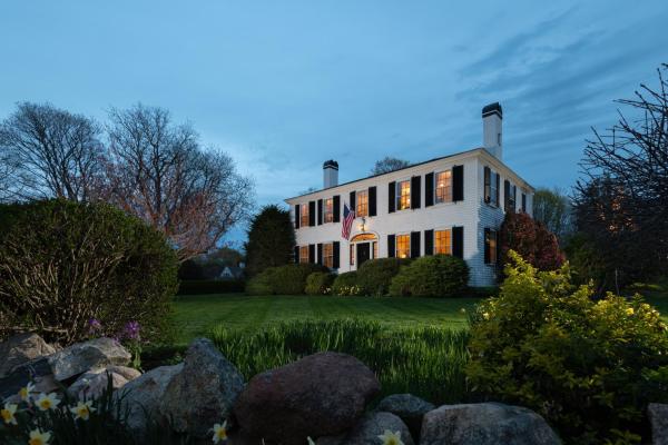 Candleberry Inn On Cape Cod - Harwich, MA