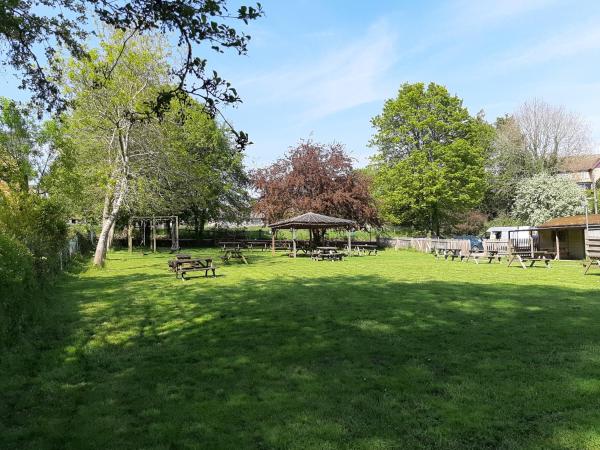 The Pear Tree - Chipping Norton