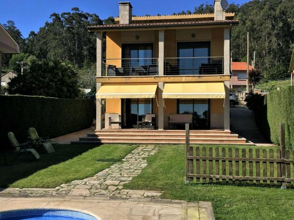 Apartment In Cangas Near Playa De Barra - Galice