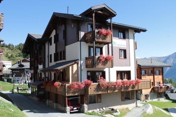 Familienhotel Garni Sporting - Riederalp