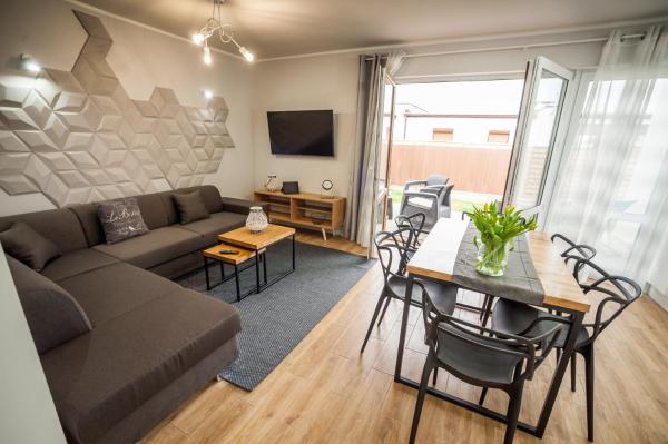 Apartamenty Bałtyckie - Sloneczna Oaza - Parking, Taras, Ogród, Wifi - Ustka