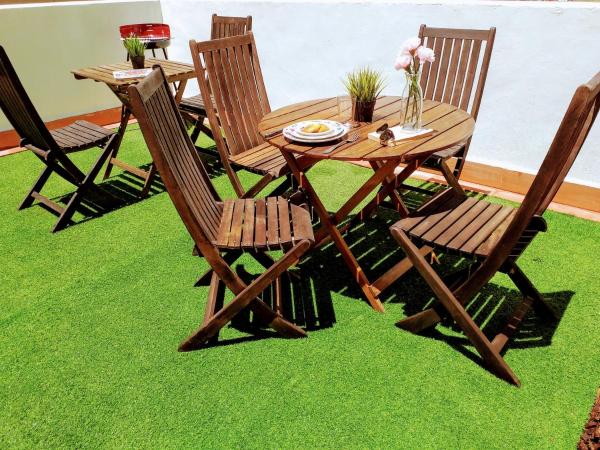 Large Apartment With Large And Sunny Terrace - Garden & Outdoor Gym , Alicante Center - Alicante