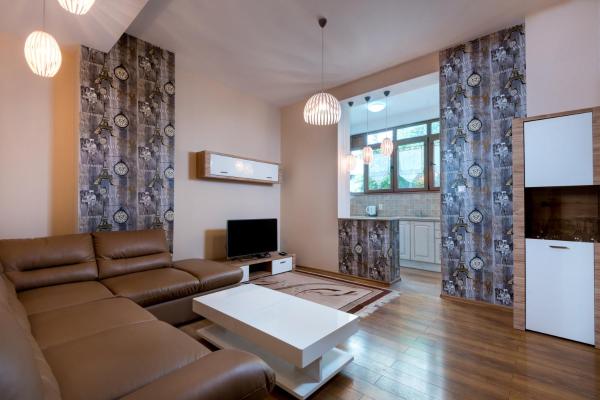 Family Apartment - Comfort In The Center - Burgas