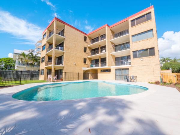Golden Shores Unit 3 21 Landsborough Parade - Sunshine Coast Queensland, Australia
