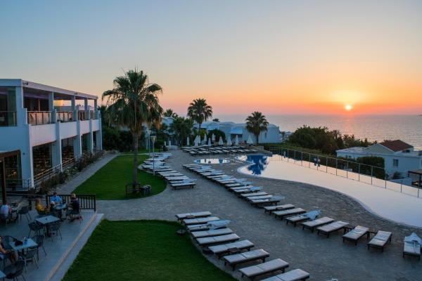 Theo Sunset Bay Hotel - Cyprus