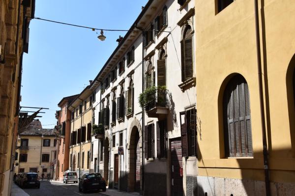 Stay In Verona Center - Verona