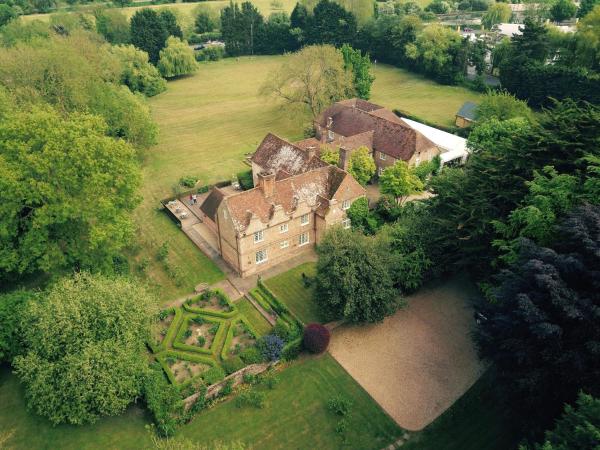 Howfield Manor Hotel - Faversham