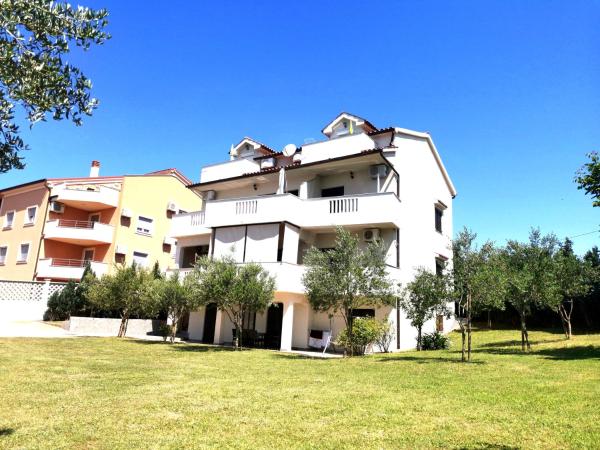 Apartments Ana Medulin - Ližnjan