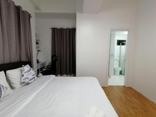 High End Luxury Big 2br In Salcedo Village Makati - Manila