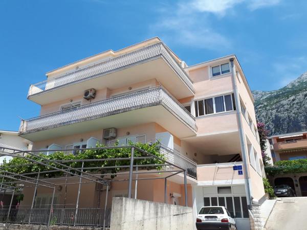 Apartments Veronika - Makarska