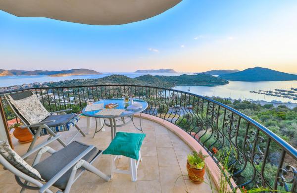 Nice Seaview Flat Close To Town - Kaş