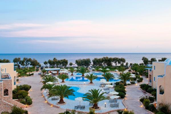 Santo Miramare Beach Resort - Santorini