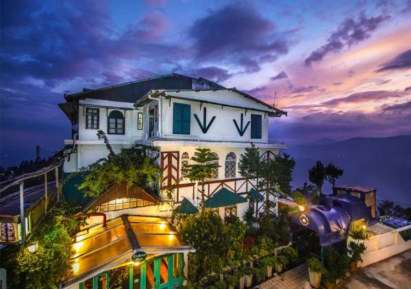 Cochrane Place Hotel - Kurseong