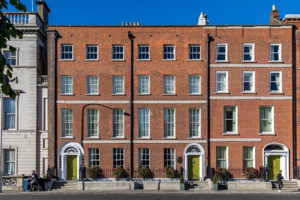 Stauntons On The Green Hotel - Dublin