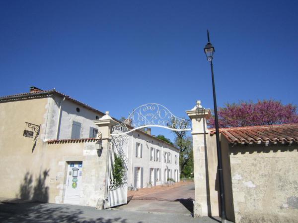 Le Clos De La Garenne Maison D'hôtes - Charente-Maritime