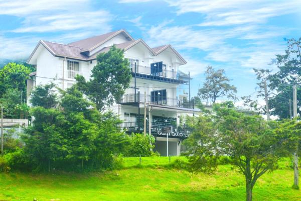 Galaxy Grand Hotel - Nuwara Eliya