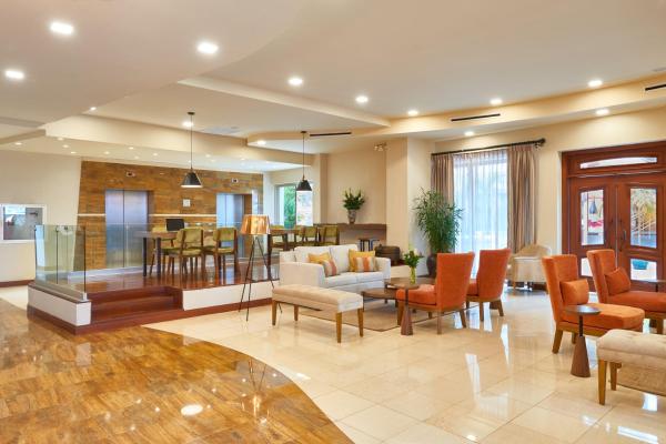 Suites Las Palmas, Hotel & Apartments. - San Salvador (El Salvador)