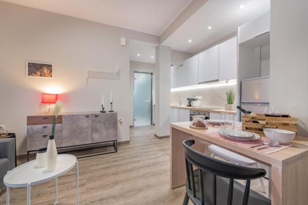 Cosy Apartment In The Heart Of The City Centre - Zakynthos