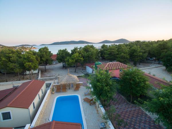 Camp Lana With Pool - Croatie
