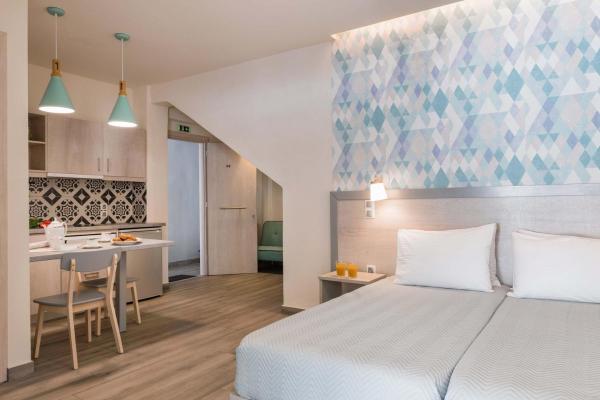 Ipsos Beach Hotel - Kassiopi