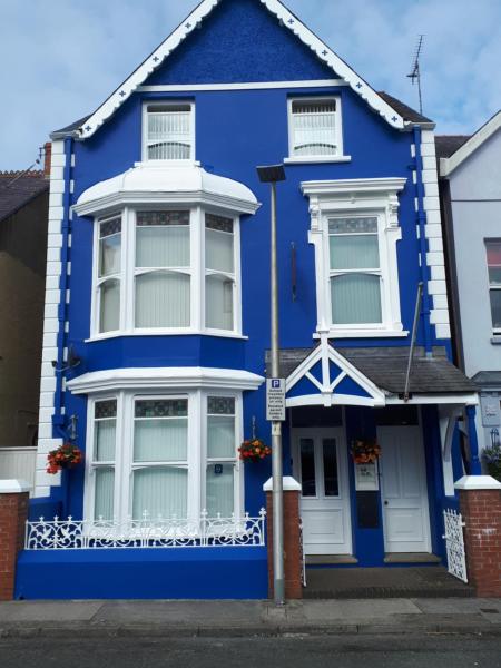 Glenholme Apartments - Tenby