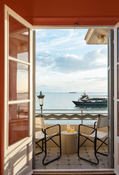 Air Waterfront Nikis Apartment - Thessaloniki
