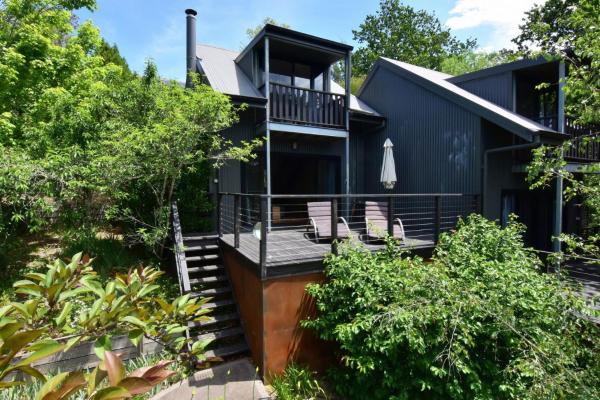 Cloudsong Chalet 3 - Close To The Village Centre! - Kangaroo Valley