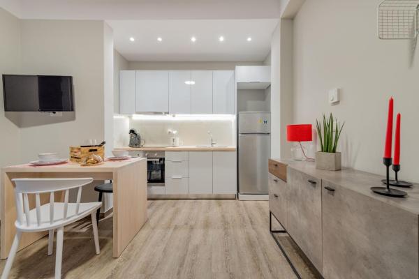 Stylish & Bright Apartment In The City Centre - Zakynthos