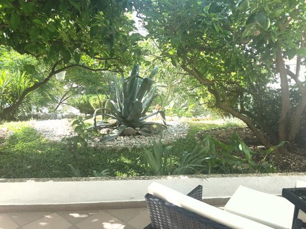 Apartments R - Makarska