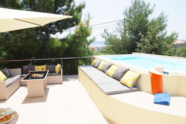 Apartmant With Pool - スプリト