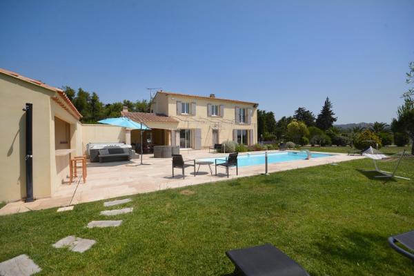 La Bastide De Luson Villa 4 Chambres Spa Sauna Piscine Chaufée Boulodrome - Maussane-les-Alpilles