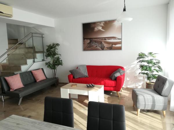 Casa Gran Mirador, 200 M2 ,Vistas Al Mar Y Wifi, Peñiscola - İspanya