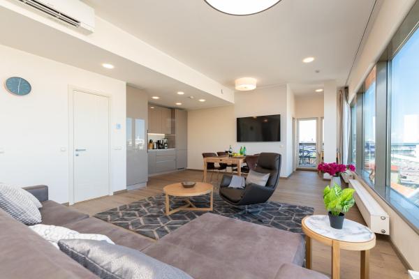 Central Lootsi Penthouse - Tallinn