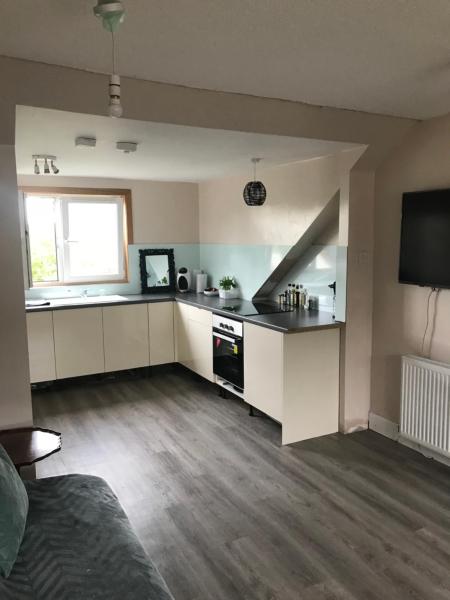 “A Wee Pad In Dunfermline” - Fife