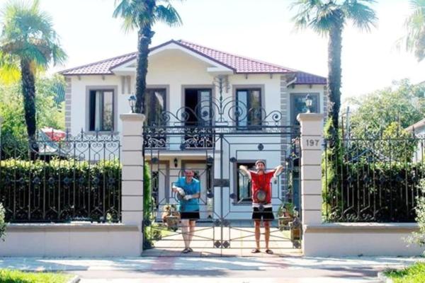 Kobuleti Villa Skazocni Dvorik Vip - Georgia