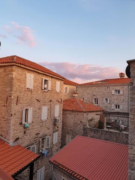 Old Town Point - Budva