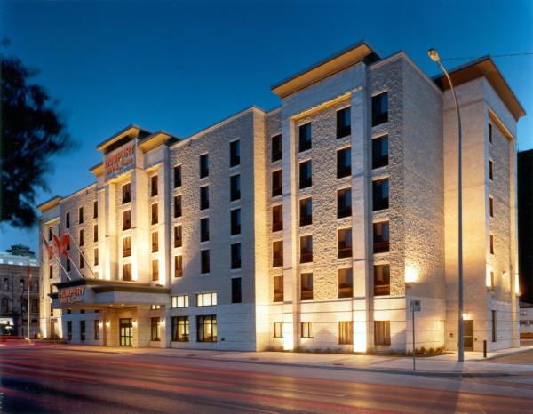 Humphry Inn And Suites - Manitoba