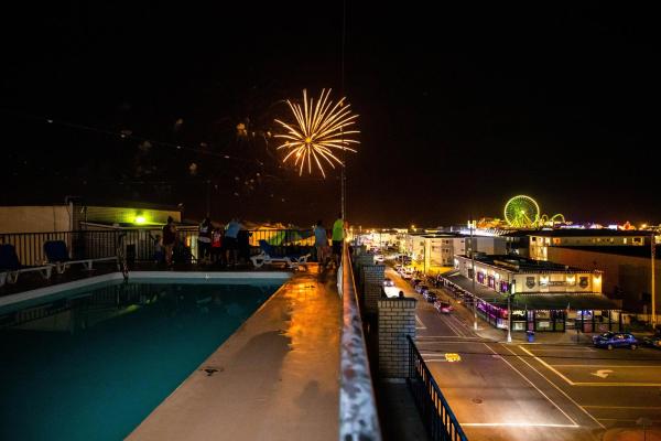 Premiere Motel - Wildwood, NJ