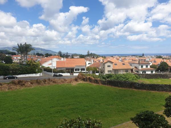 Aluguer Quarto Casal Na Moradia Gorgeous House - Azores