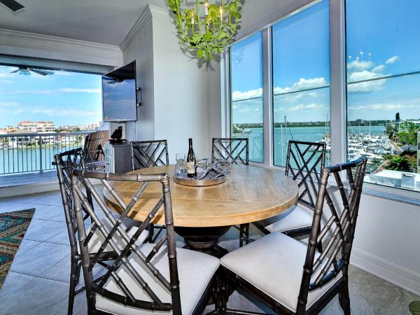 Sandpiper's Cove 503 Sandpiper's Cove Waterfront 3 Bedroom 2 Bathroom 23141 - Clearwater Beach, FL