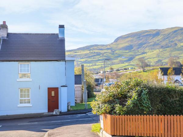 Cranny Corner - Carnlough