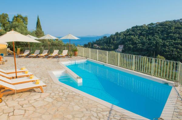 T'adelfia - Corfu
