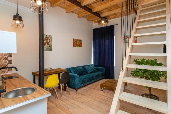 Giorgi's Apartment - Tbilisi