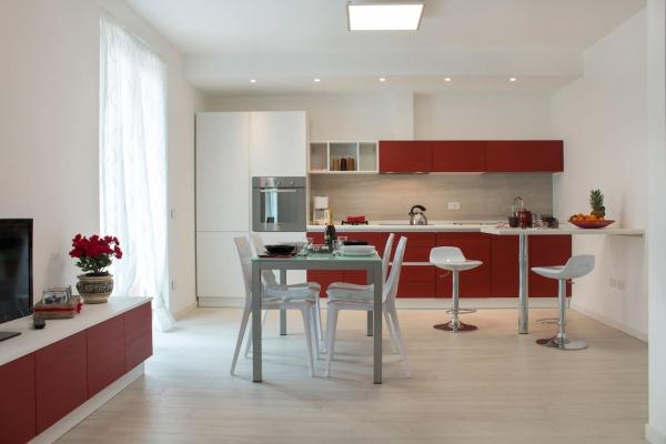 Newcastle On Lario - Lake Como - Free Parking - Mandello del Lario