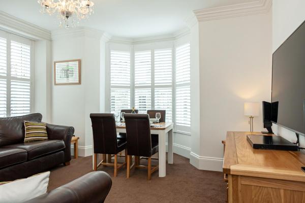 Carlton 2 A Large Modern Keswick Appt With Parking - Keswick