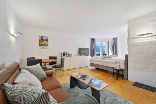 Giardino Bed & Breakfast - Saint Moritz