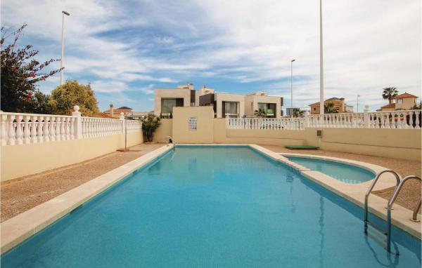 Stunning Home In Orihuela With Wifi - Playa Flamenca