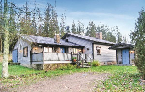 2 Bedroom Cozy Home In Vaggeryd - Vaggeryd